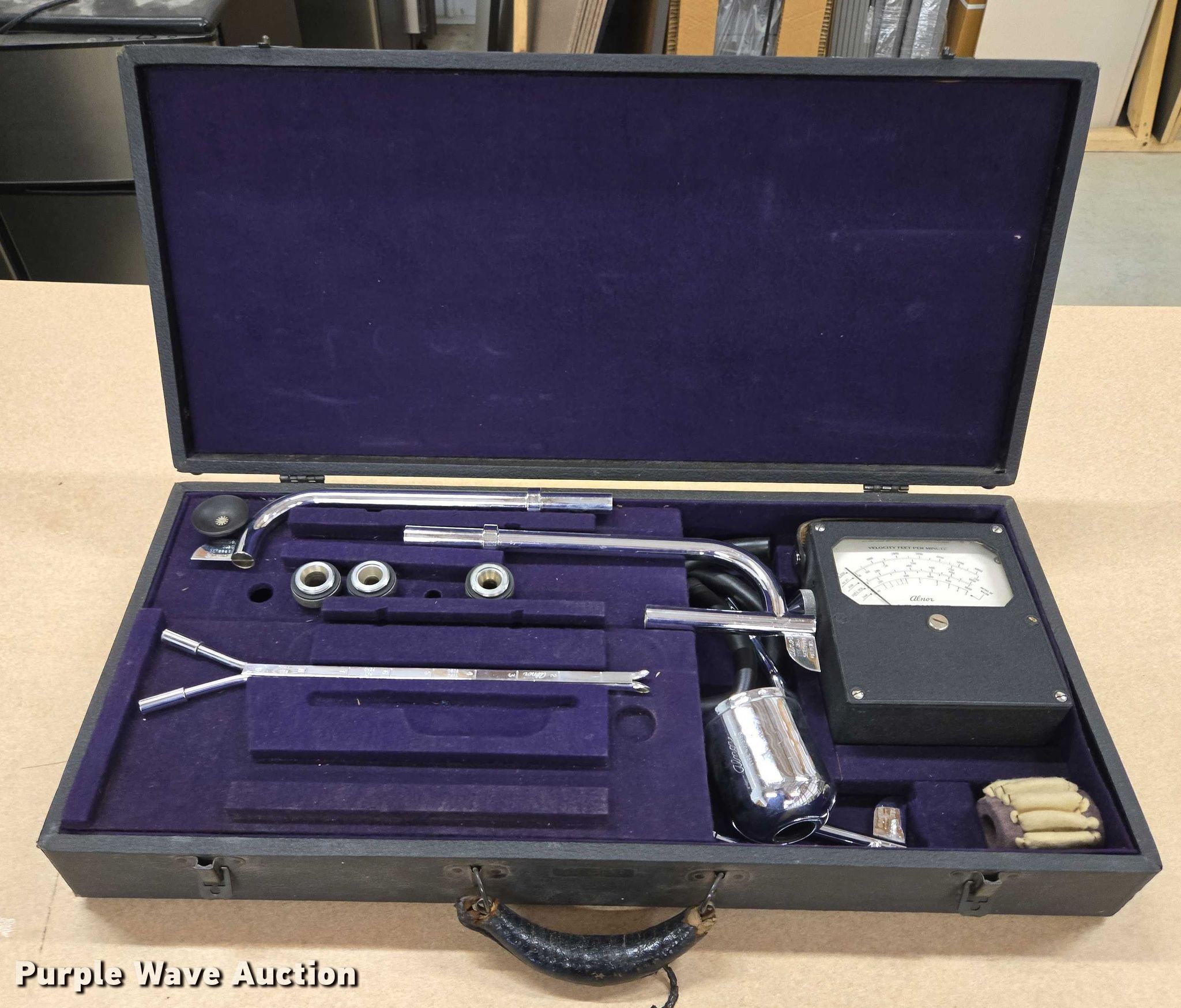 Alnor velometer in Brookings, SD | Item DY1002 sold | Purple Wave