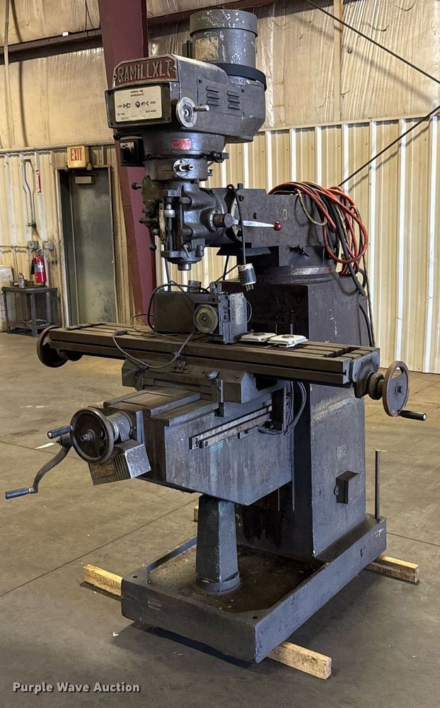 Ramco RAMILLXLT milling machine in Newton, KS | Item EM8016 sold ...
