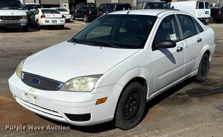 2007 Ford Focus in Kansas City, MO | Item DS4310 sold | Purple Wave