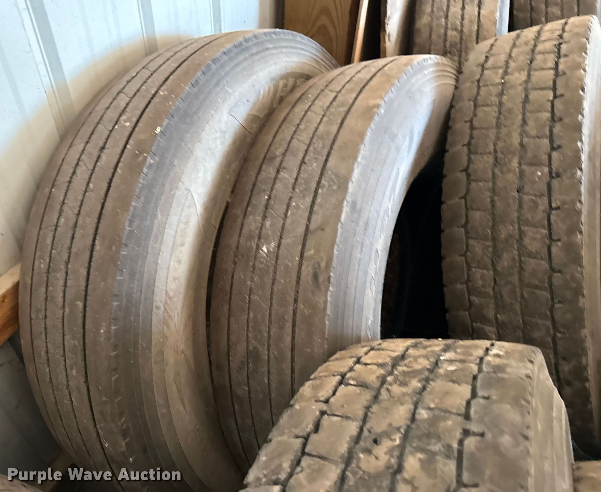 (24) tires in Garnett, KS | Item ED4439 sold | Purple Wave