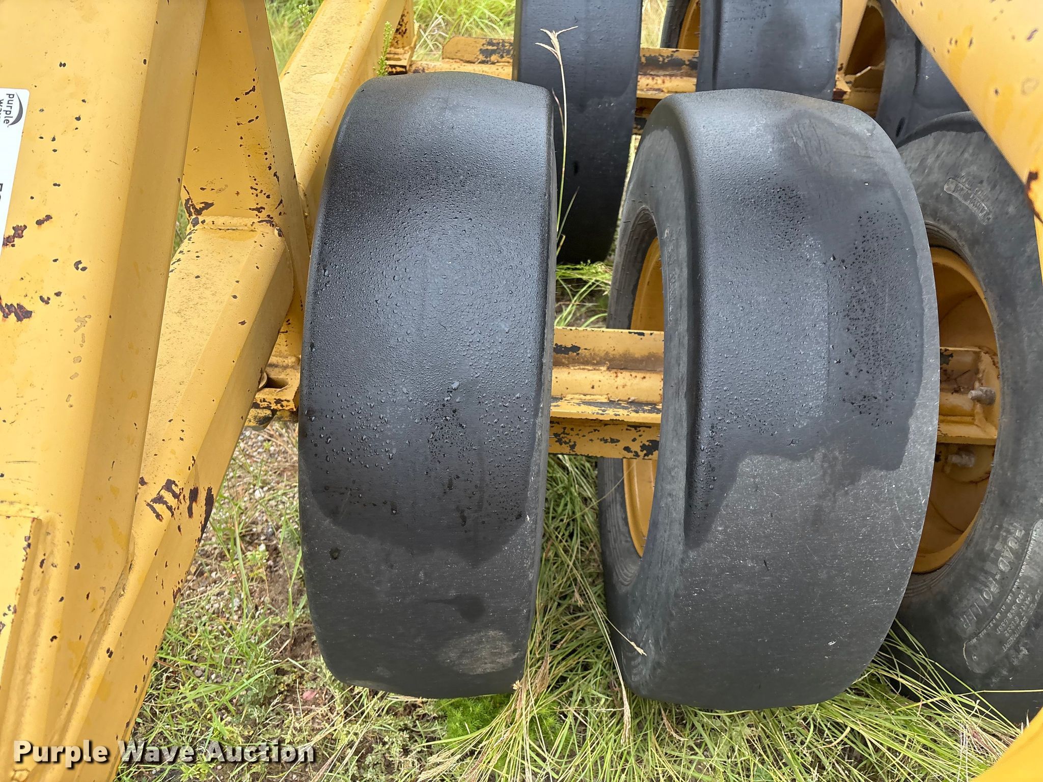 Doyle RIP 11 pneumatic roller in Panhandle, TX | Item ES7012 sold ...