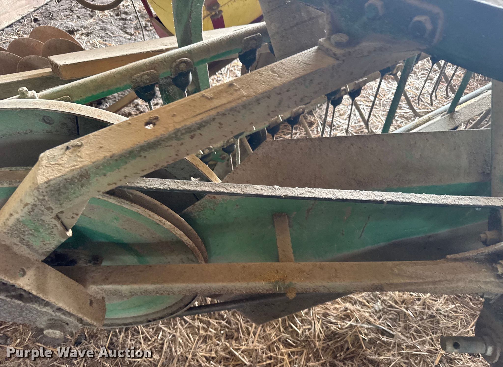 13' W hay rake in Bennington, KS | Item ER2233 for sale | Purple Wave