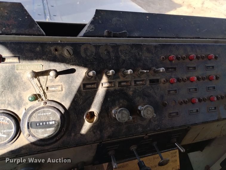 1987 Oshkosh P-2530-SP dump truck in Hudson, CO | Item DV6512 sold | Purple Wave