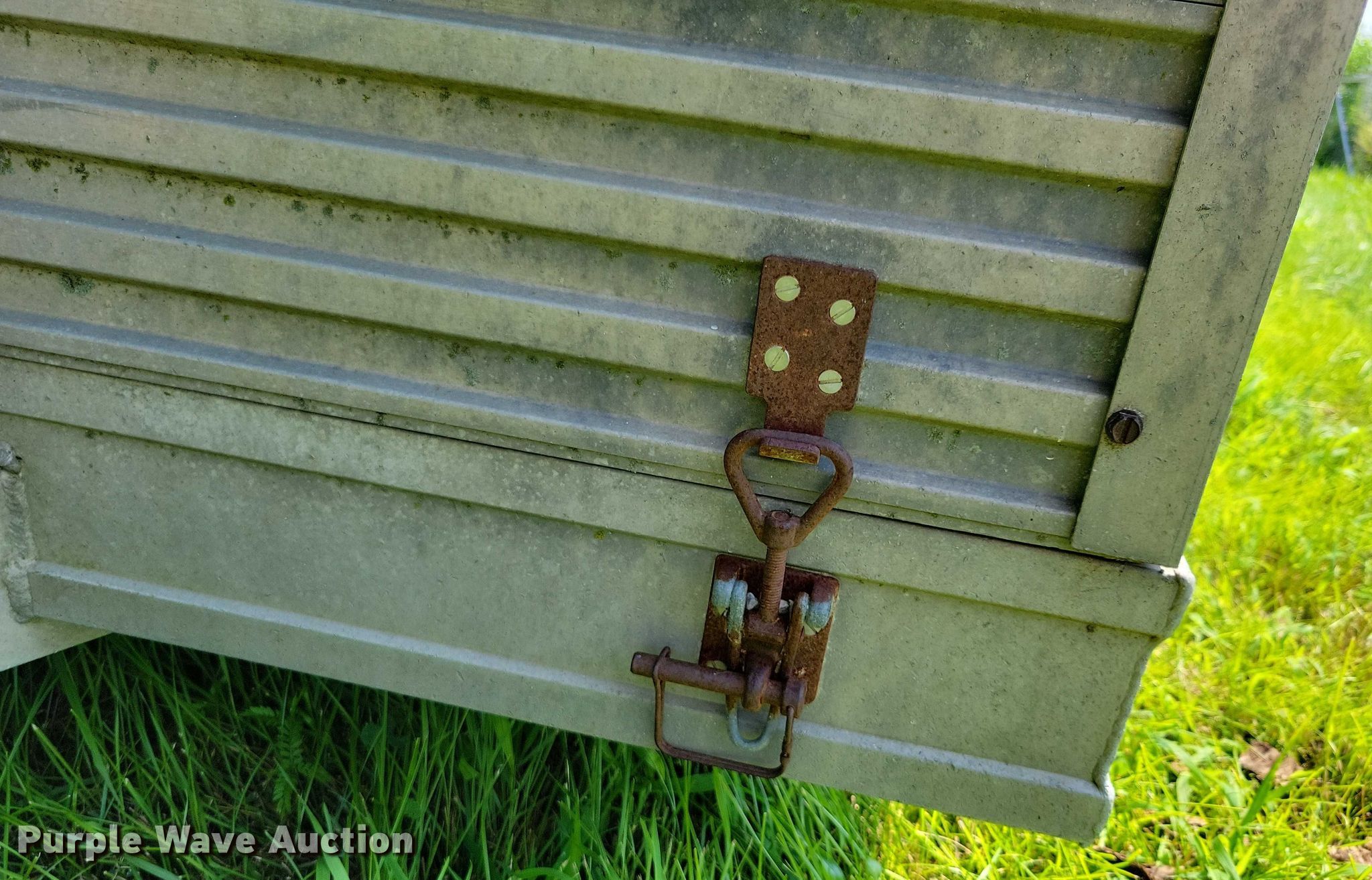 1997 Alum-Line Dual-Line livestock trailer in Perry, IA | Item DX7235 ...