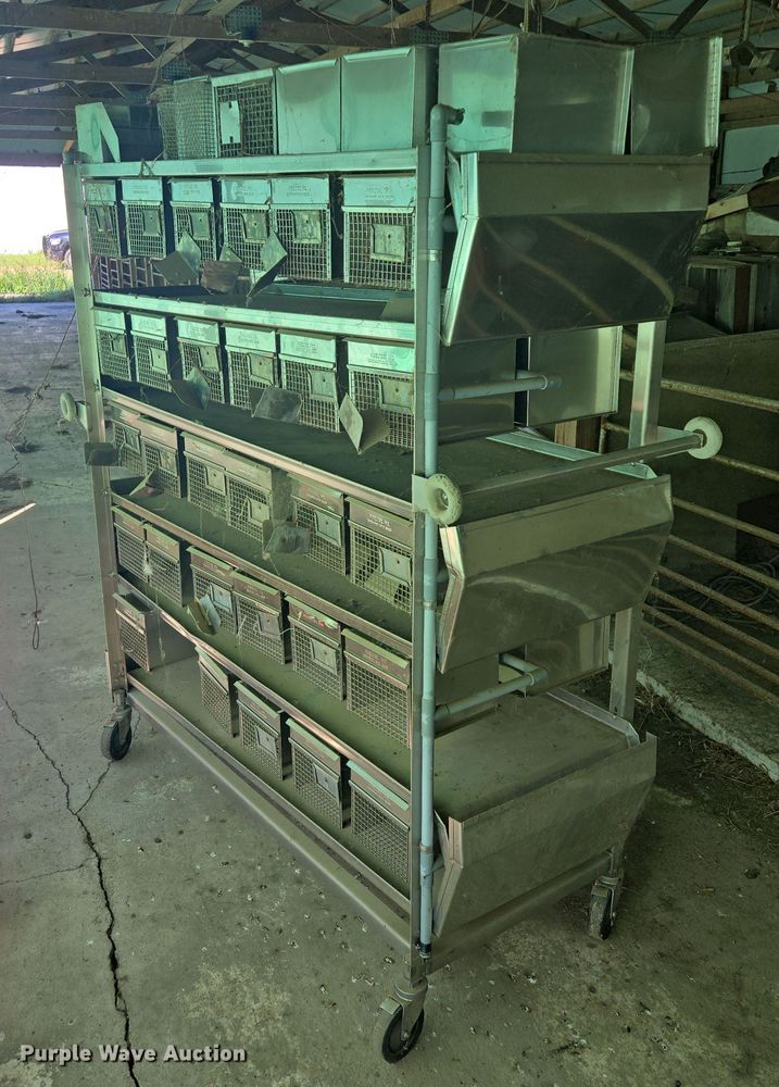 Hoeltge Inc. small animal veterinary cages in Brookings, SD | Item ...