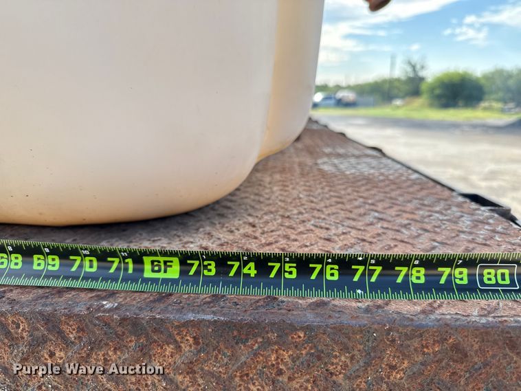 2007 Peterbilt 335 flatbed truck in San Antonio, TX | Item ED5851 sold ...