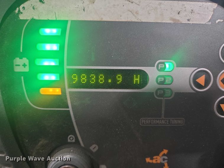 Crown RC5545-40 forklift in Schuyler, NE | Item EB1021 for sale ...