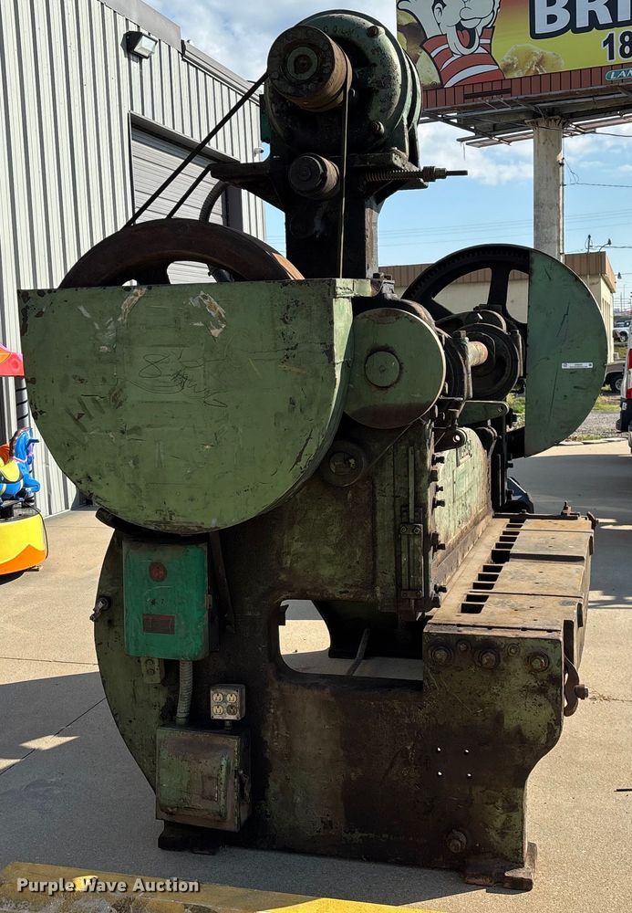 Niagara Machine and Tool Works 6E metal shear in Marshfield, MO | Item ...