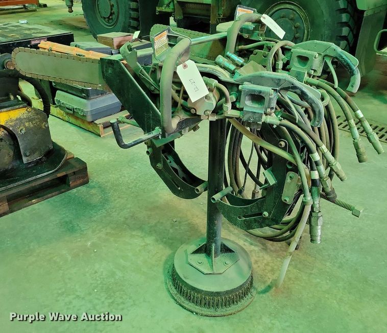 (2) ICS hydraulic saws in Sioux Falls, SD | Item DX7353 for sale ...