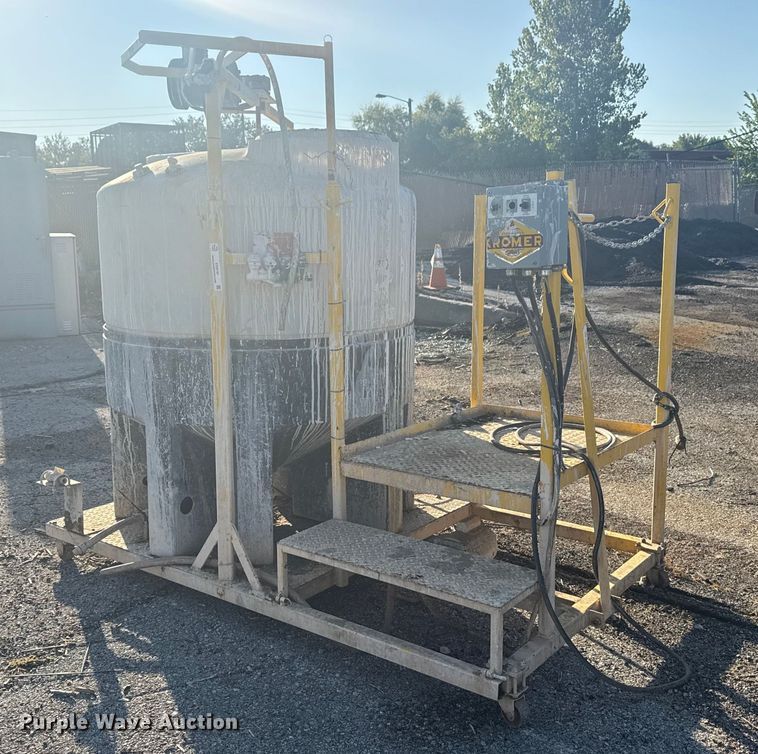 Kromer paint mixer in Broken Arrow, OK | Item EG8191 for sale | Purple Wave