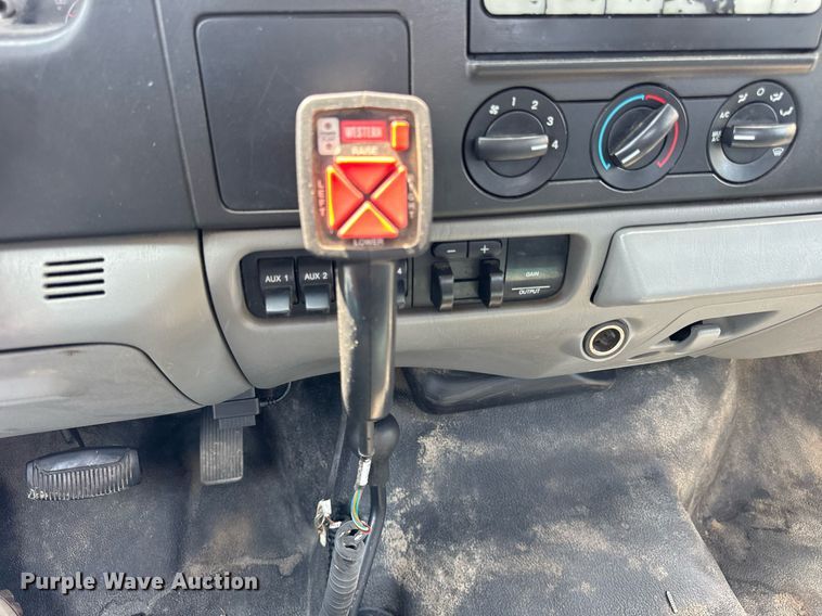 2006 Ford F350 SuperCab utility bed pickup truck in Rockdale, IL | Item ...