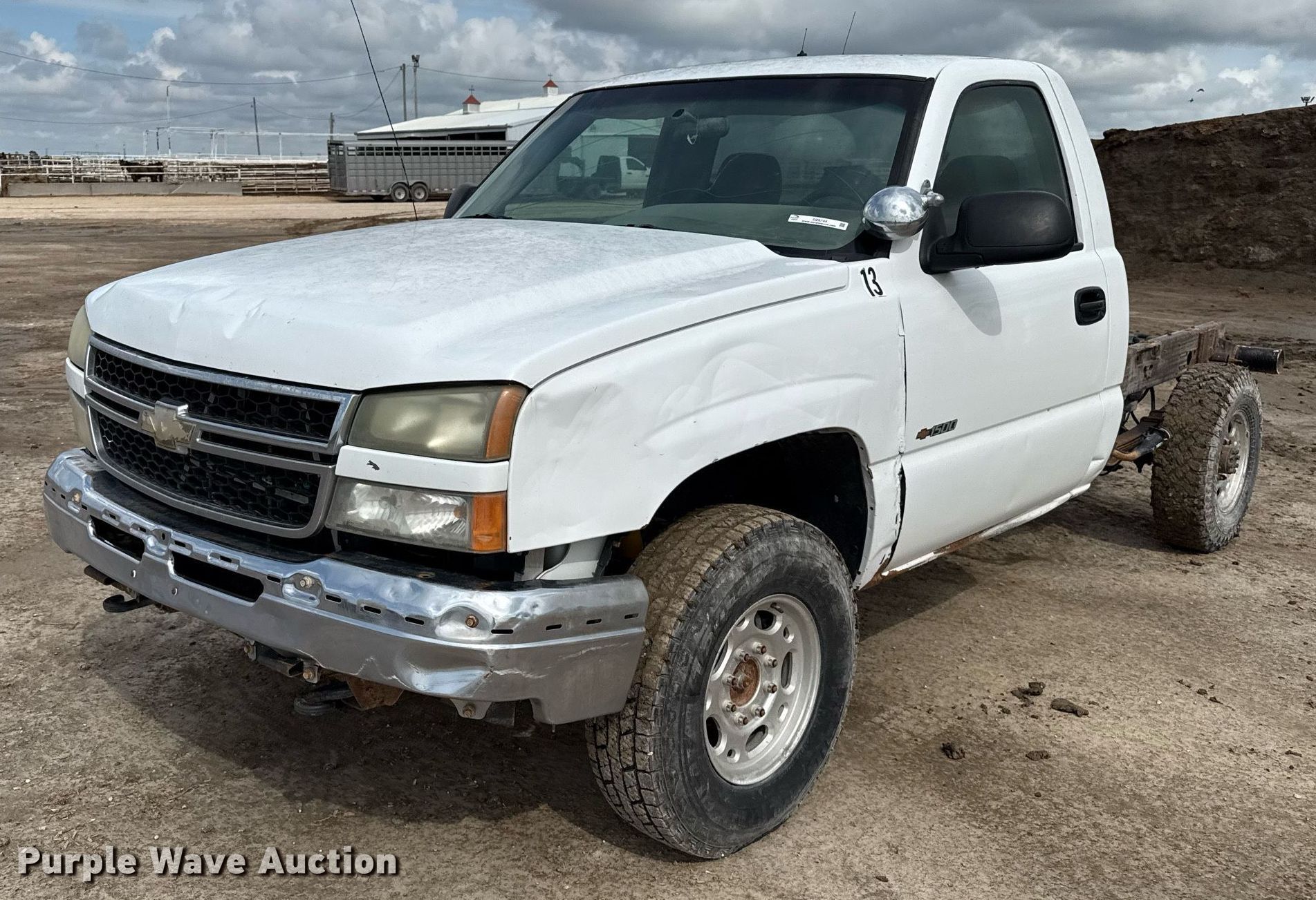 2006 Chevrolet Silverado 2500HD pickup truck cab and chassis in Scott ...