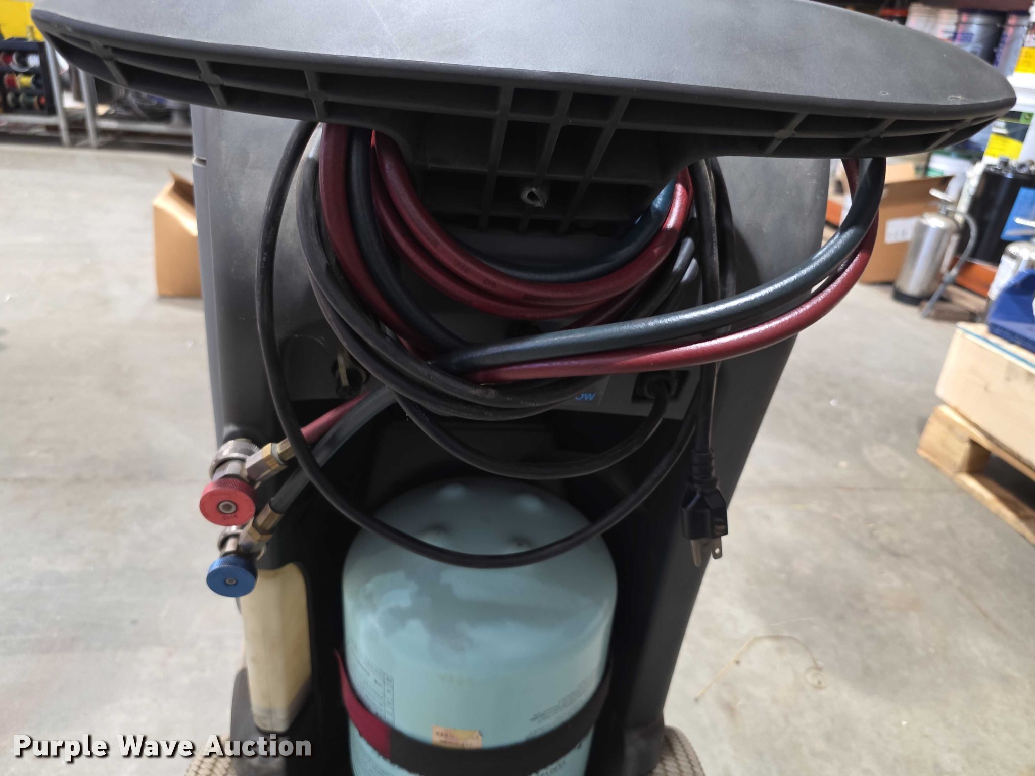 2006 Robinair 34700Z reclaimer in Merriam, KS | Item DZ6290 for sale ...