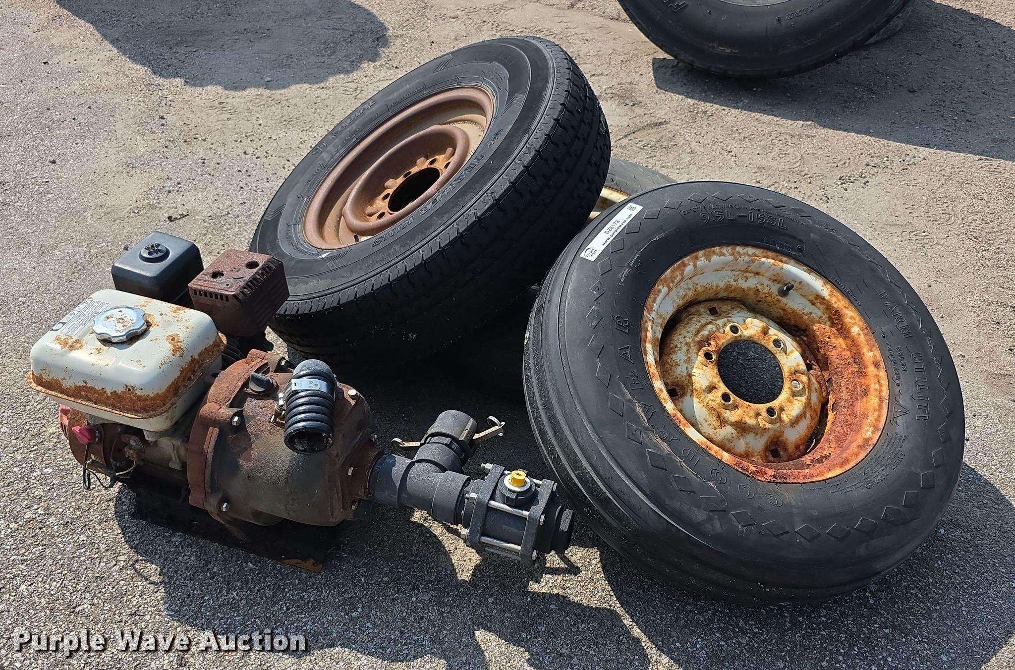 (3) tires and wheels in Topeka, KS | Item DZ6178 sold | Purple Wave