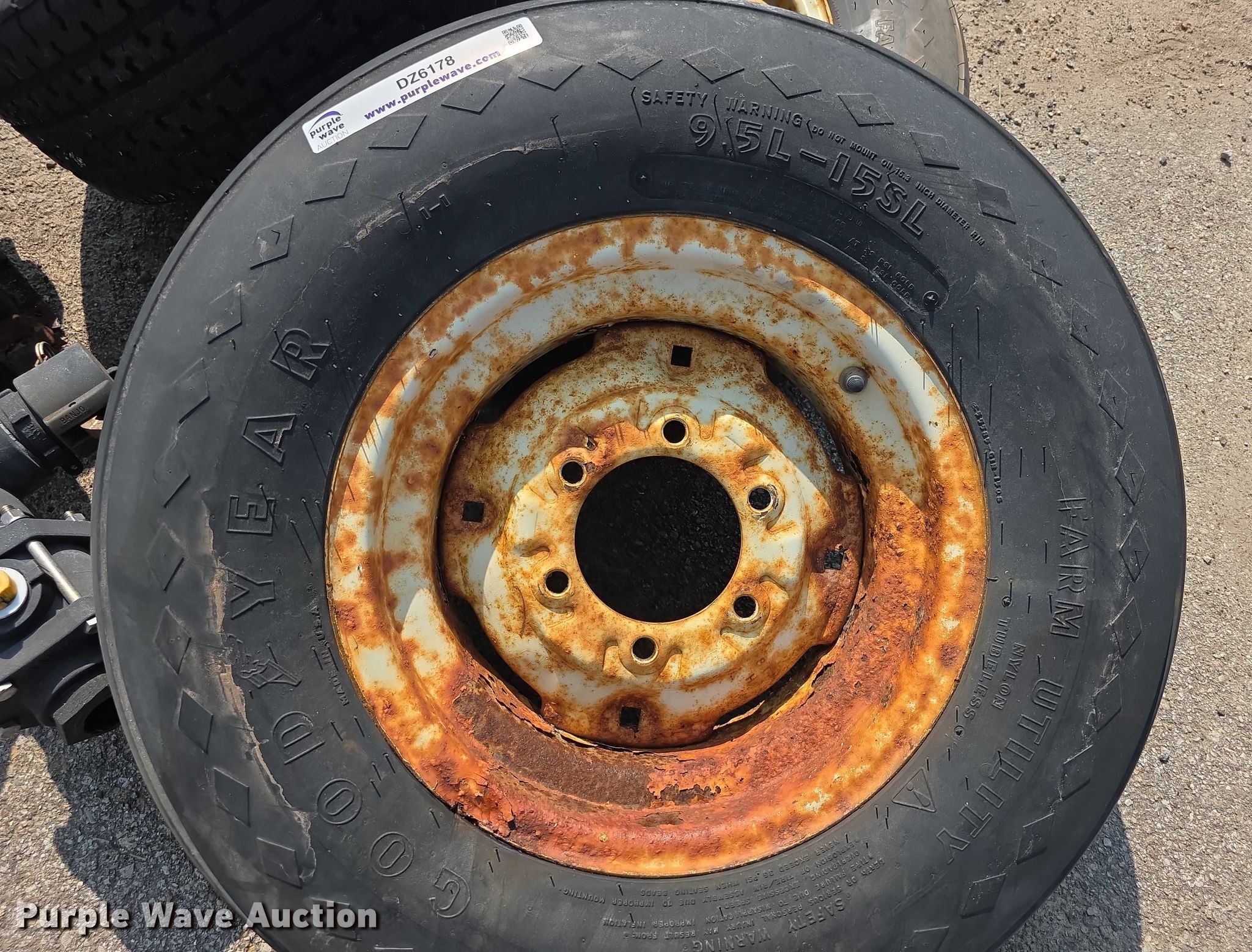 (3) tires and wheels in Topeka, KS | Item DZ6178 sold | Purple Wave