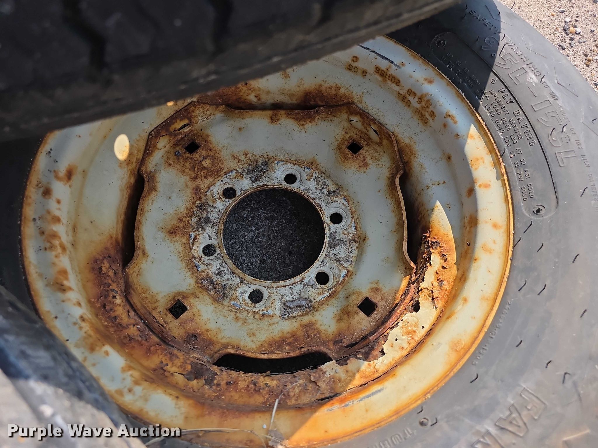 (3) tires and wheels in Topeka, KS | Item DZ6178 sold | Purple Wave