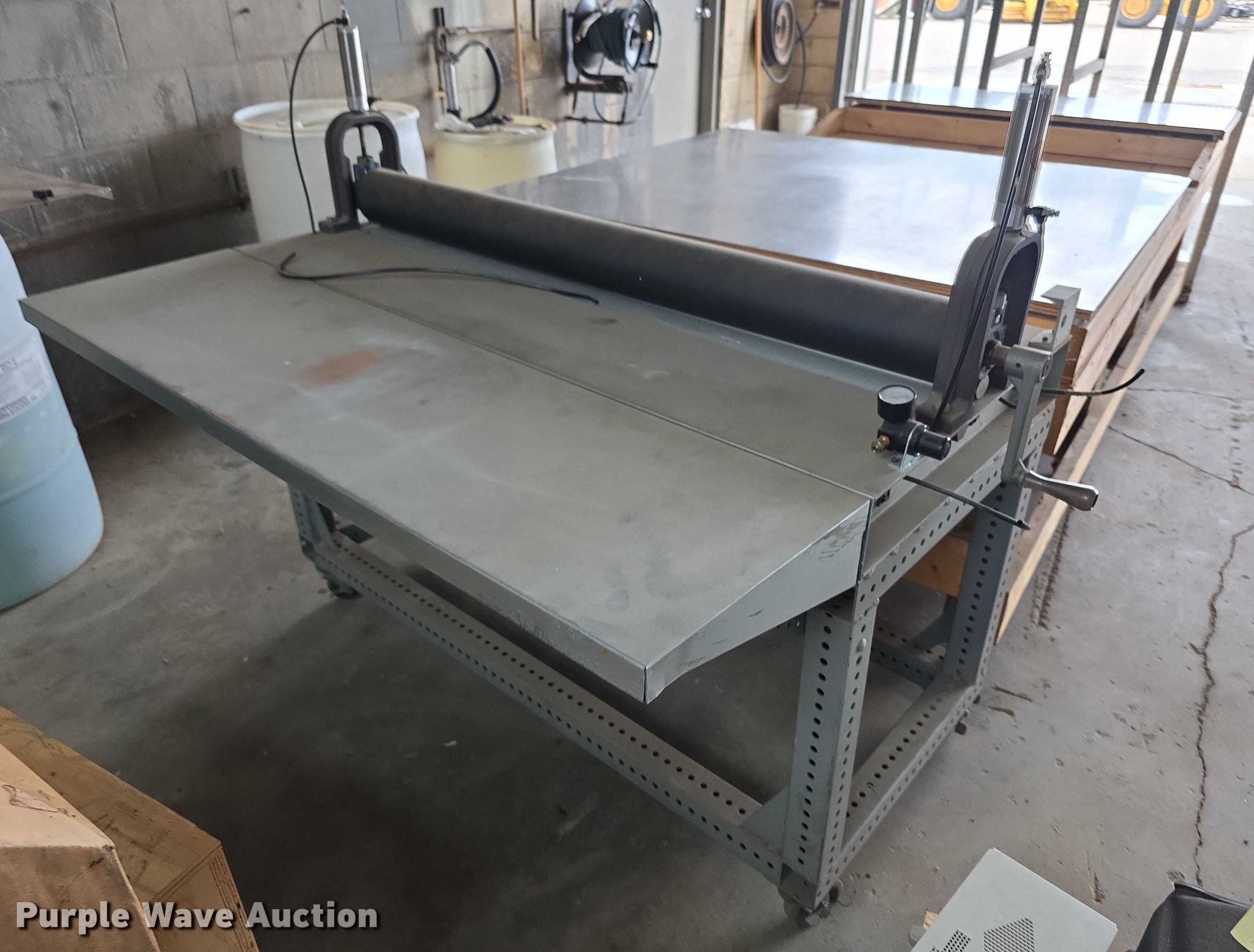 Sign making equipment in Topeka, KS | Item DZ6228 sold | Purple Wave