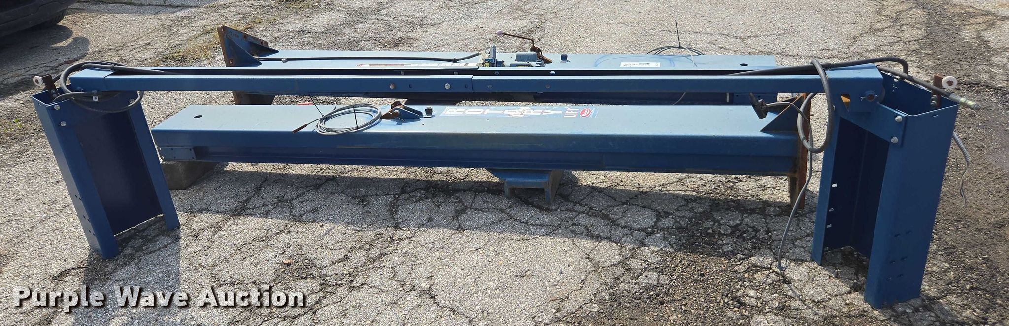 Rotary SPOA98 two post automotive lift in Topeka, KS | Item DE2219 sold ...