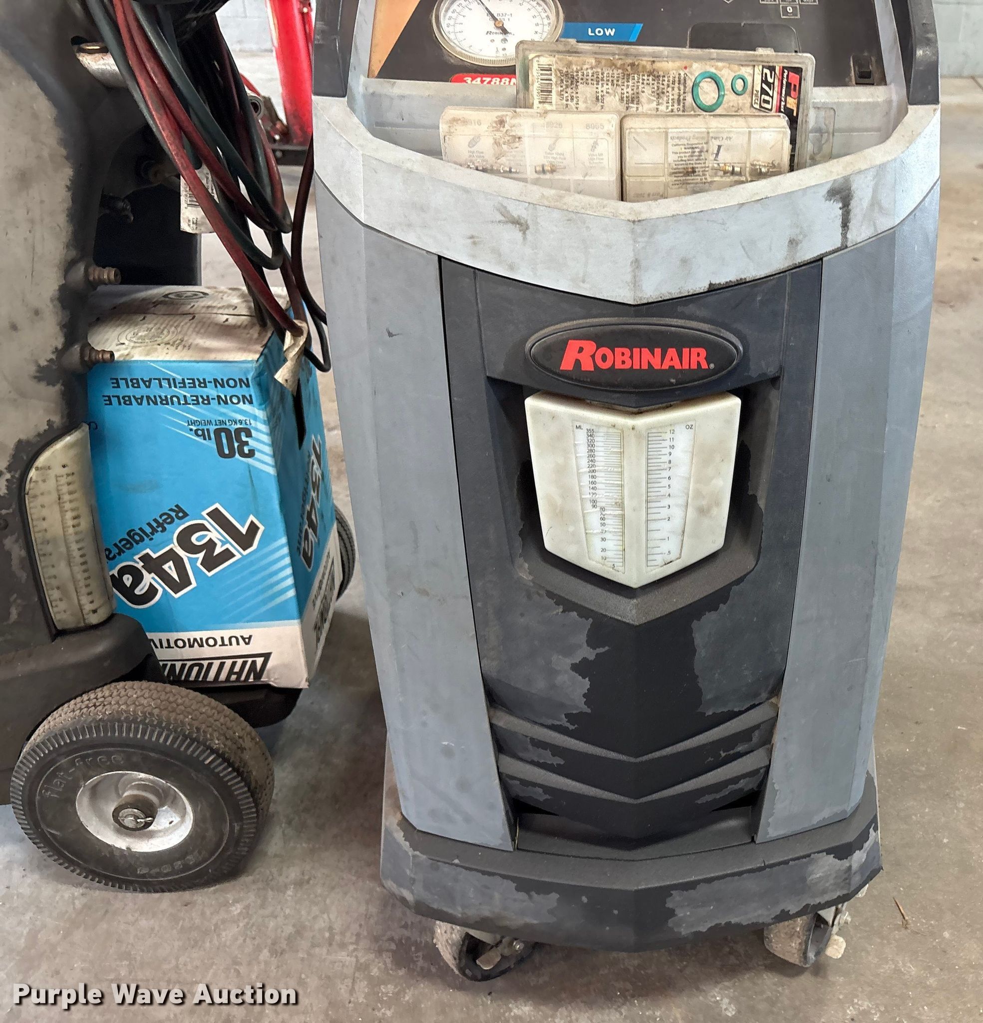 (2) Robinair refrigerant recovery recycling units in Louisville, KY ...