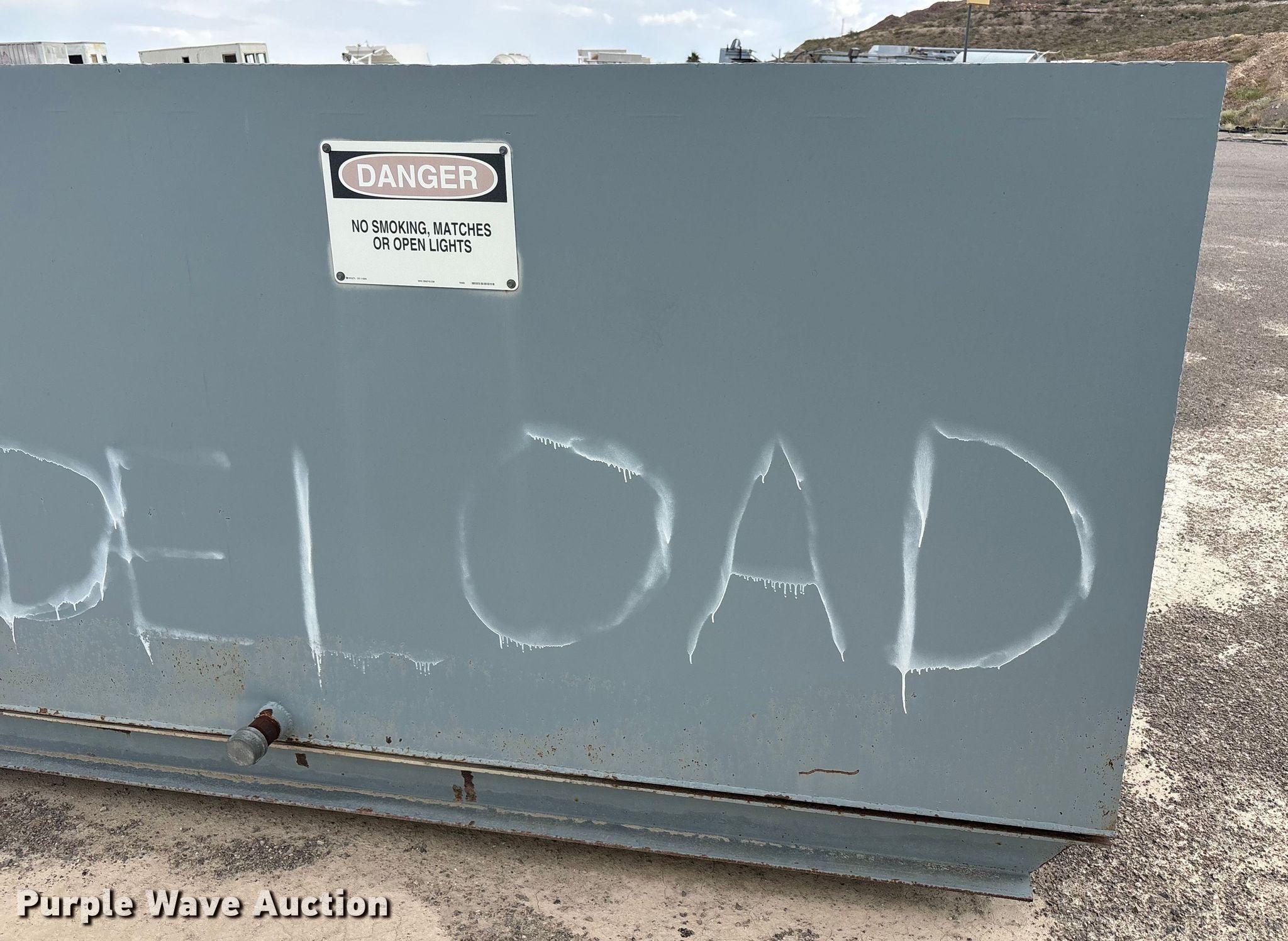 Containment box in El Paso, TX | Item EF6002 sold | Purple Wave