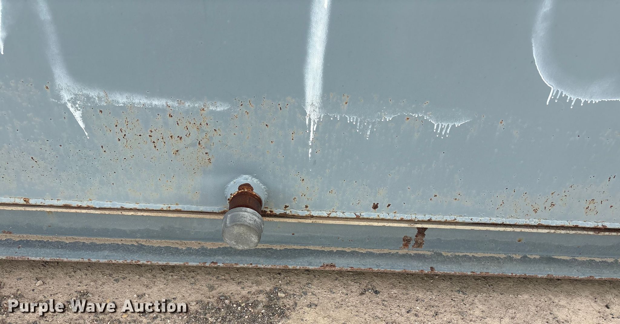 Containment box in El Paso, TX | Item EF6002 sold | Purple Wave