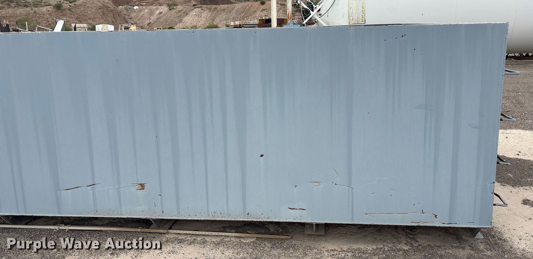 Containment box in El Paso, TX | Item EF6002 sold | Purple Wave