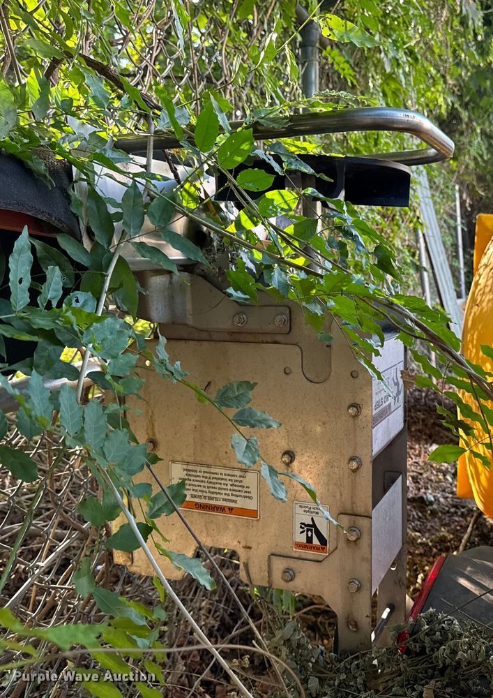 SnowEx Helix SS Hopper spreader in Yaphank, NY | Item EV4134 for sale ...