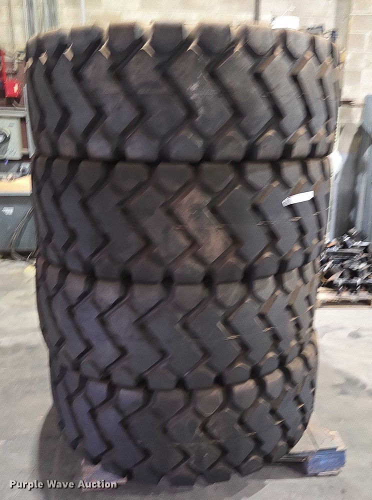 (4) Transking 20.5-25 tires in Yaphank, NY | Item EV4355 sold | Purple Wave