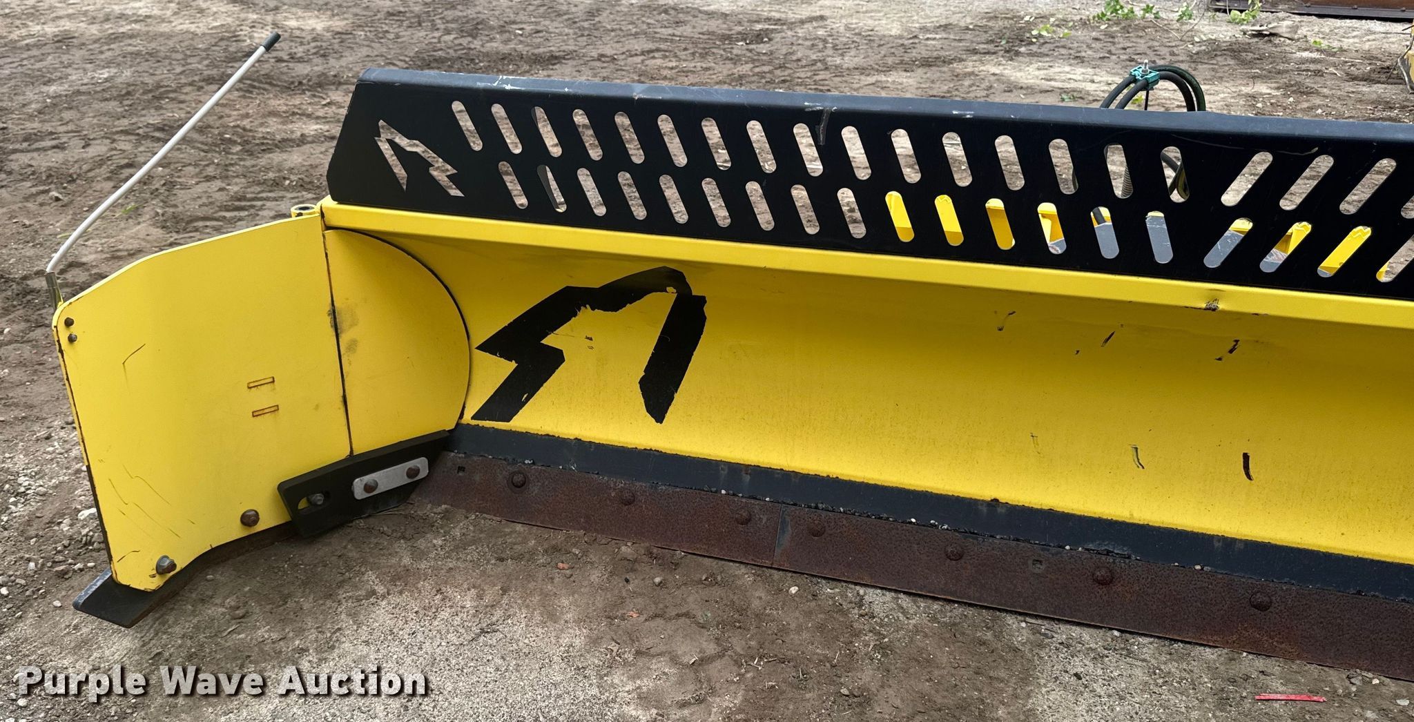 Snow wolf Quatro plow XT QPTX-13 skid steer snow pusher in Yaphank, NY ...