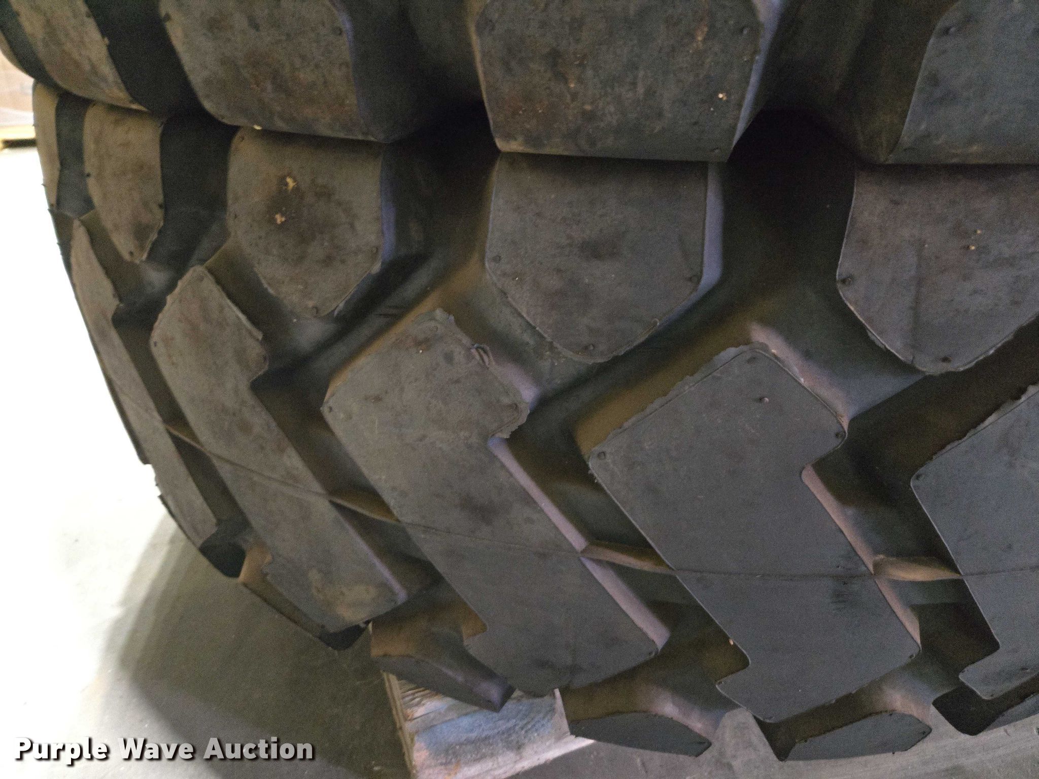 (4) Transking 20.5-25 tires in Yaphank, NY | Item EV4355 sold | Purple Wave