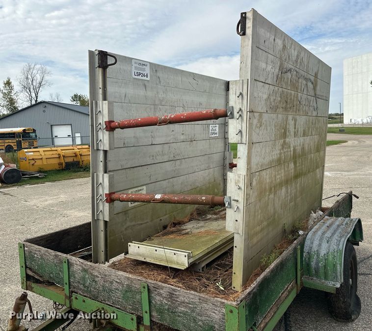 CME Lite Shield trench box in Zumbrota, MN | Item DW4252 for sale ...