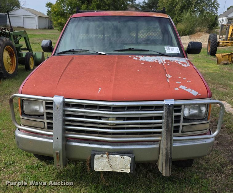 1991 Chevrolet Cheyenne C2500 pickup truck in Beverly, KS | Item FI0537 ...