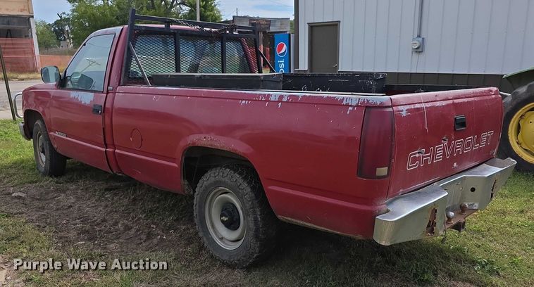 1991 Chevrolet Cheyenne C2500 pickup truck in Beverly, KS | Item FI0537 ...