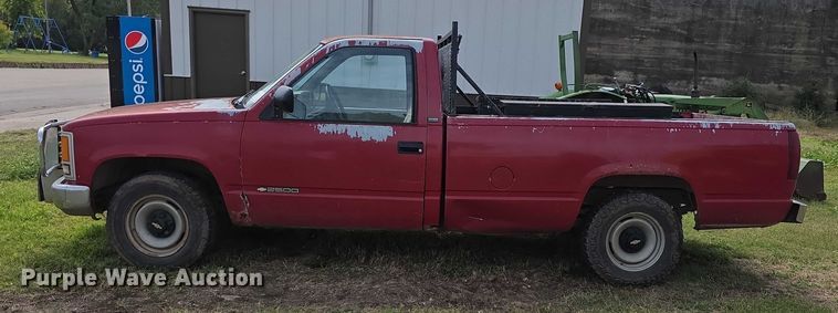 1991 Chevrolet Cheyenne C2500 pickup truck in Beverly, KS | Item FI0537 ...