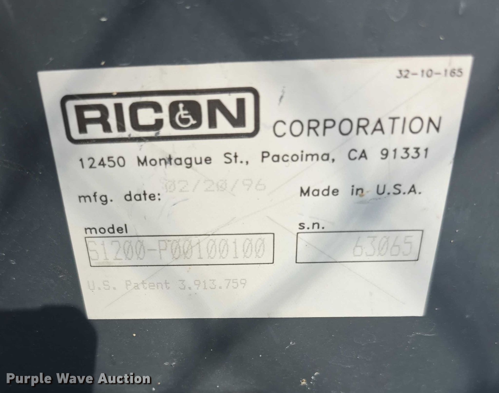 1996 Ricon S1200P00100100 wheelchair lift in Clay Center, KS | Item ...