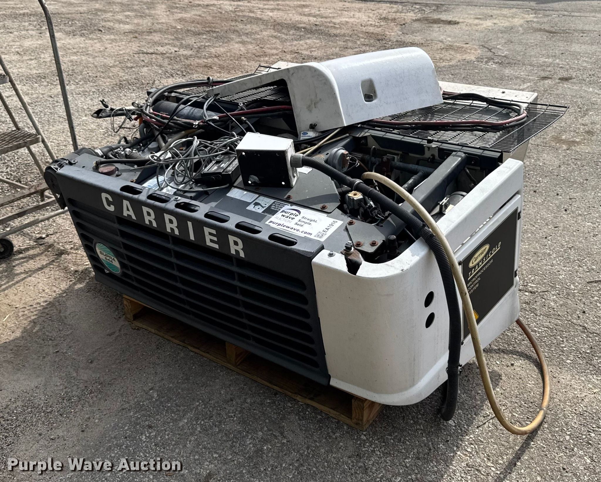Carrier Supra 644 refrigeration unit in Waterloo, IA | Item EA1916 for ...