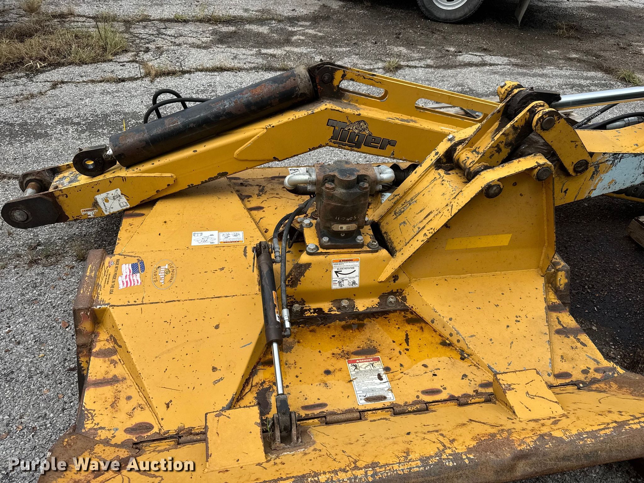 Tiger Saber RTRY side boom rotary mower in Hutchinson, KS | Item EM8223 ...