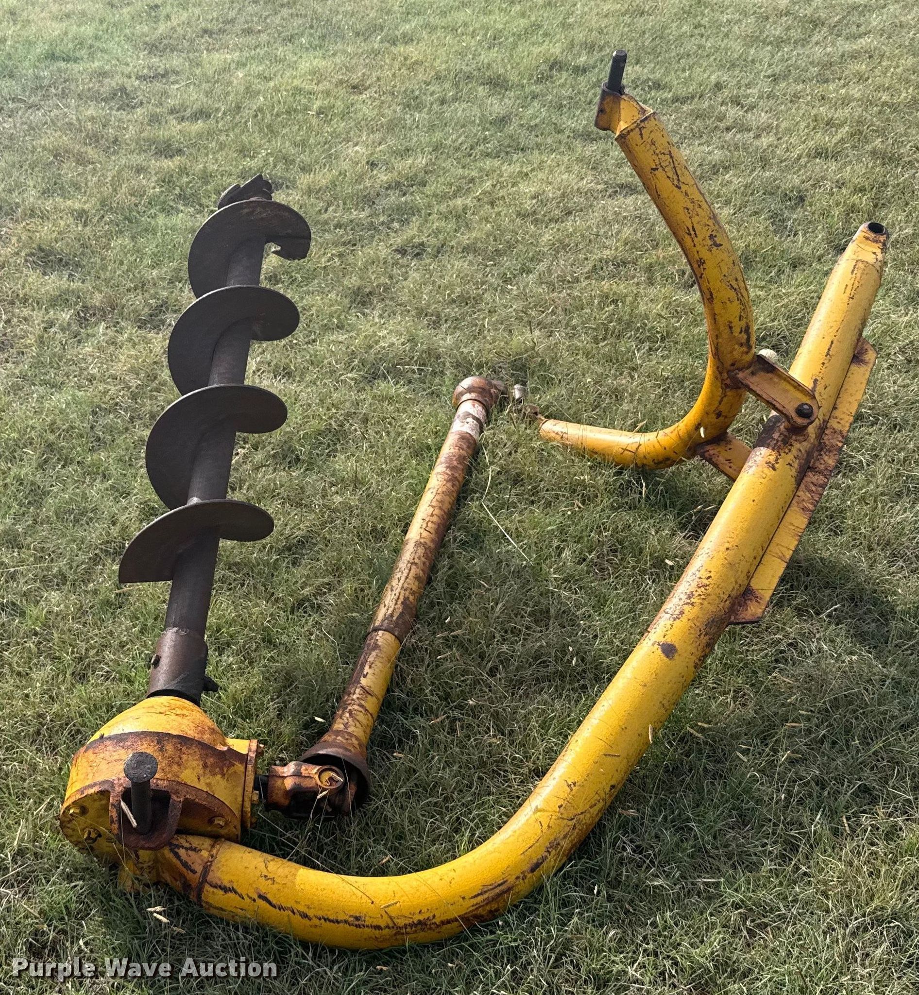 Post hole auger in WaKeeney, KS | Item EU6015 for sale | Purple Wave