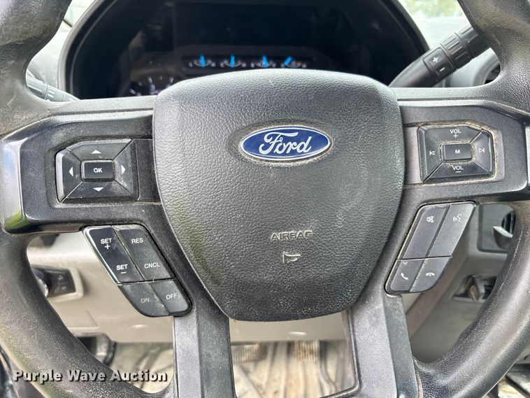 2017 Ford F350 Super Duty pickup truck in Sharonville, OH | Item EM6092 for sale | Purple Wave