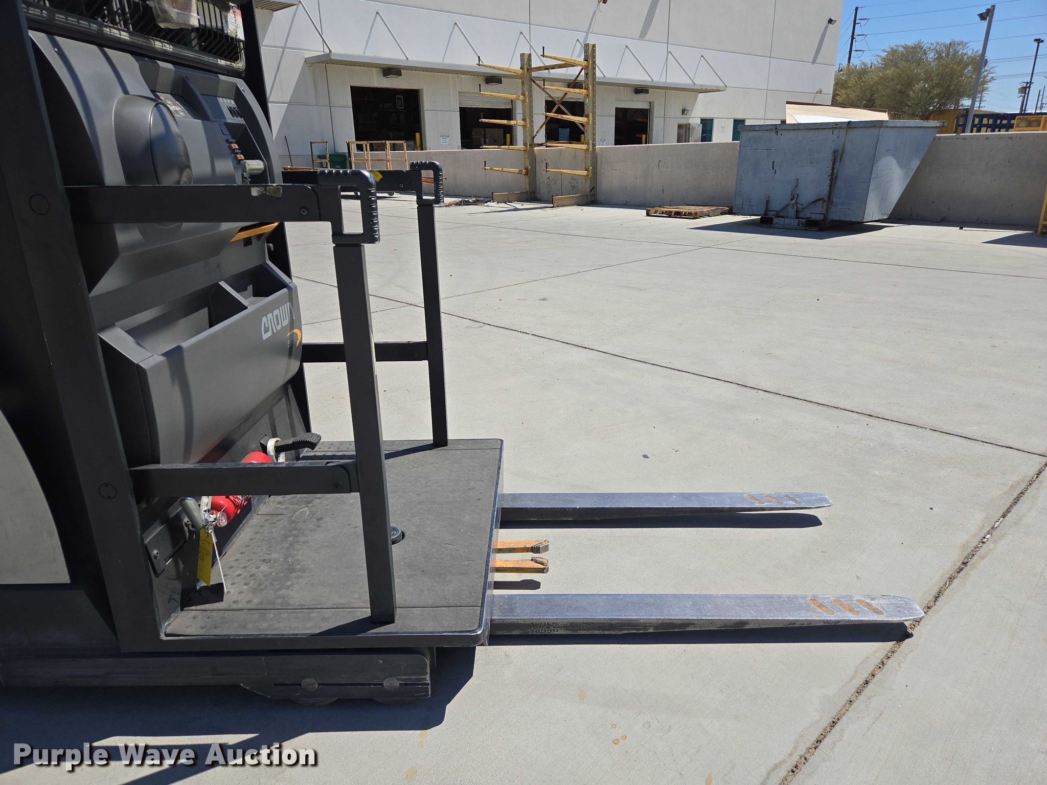 2017 Crown SP3520-30 order picker in Indio, CA | Item EU2532 for sale ...