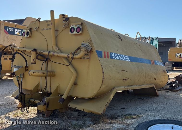 2006 Klein K-500 water tank bed in Burleson, TX | Item EA7588 sold ...