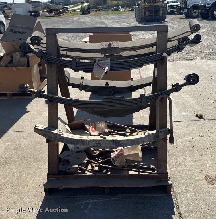Truck springs in Knoxville, IA | Item EA2048 sold | Purple Wave