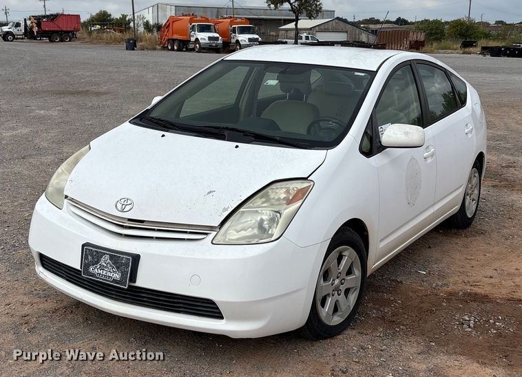 2005 Toyota Prius in Lawton, OK | Item EA7665 for sale | Purple Wave