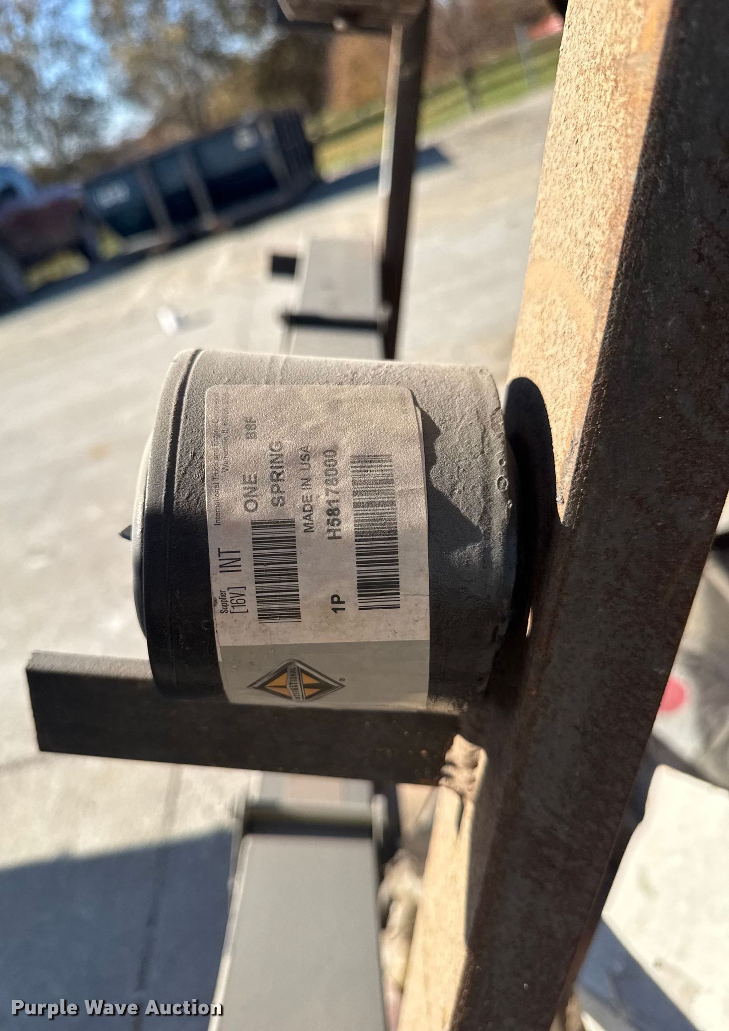 Truck springs in Knoxville, IA | Item EA2048 sold | Purple Wave