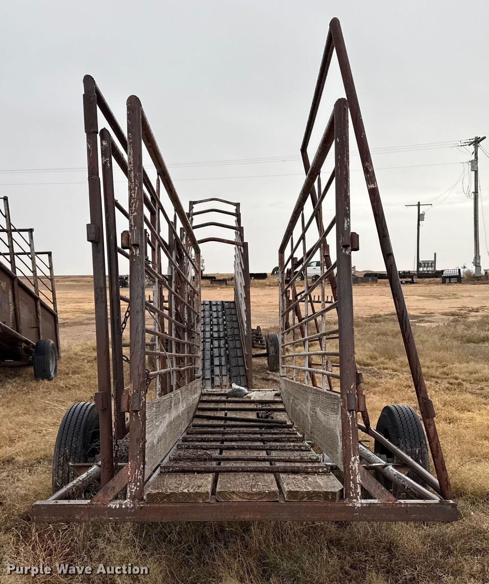 Portable livestock chute in Stratford, TX | Item EP0551 sold | Purple Wave