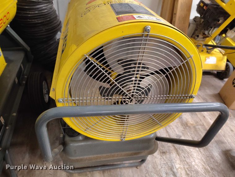 (2) Wacker Neuson HI200 HD D heater in Craig, CO | Item IH9373 sold ...