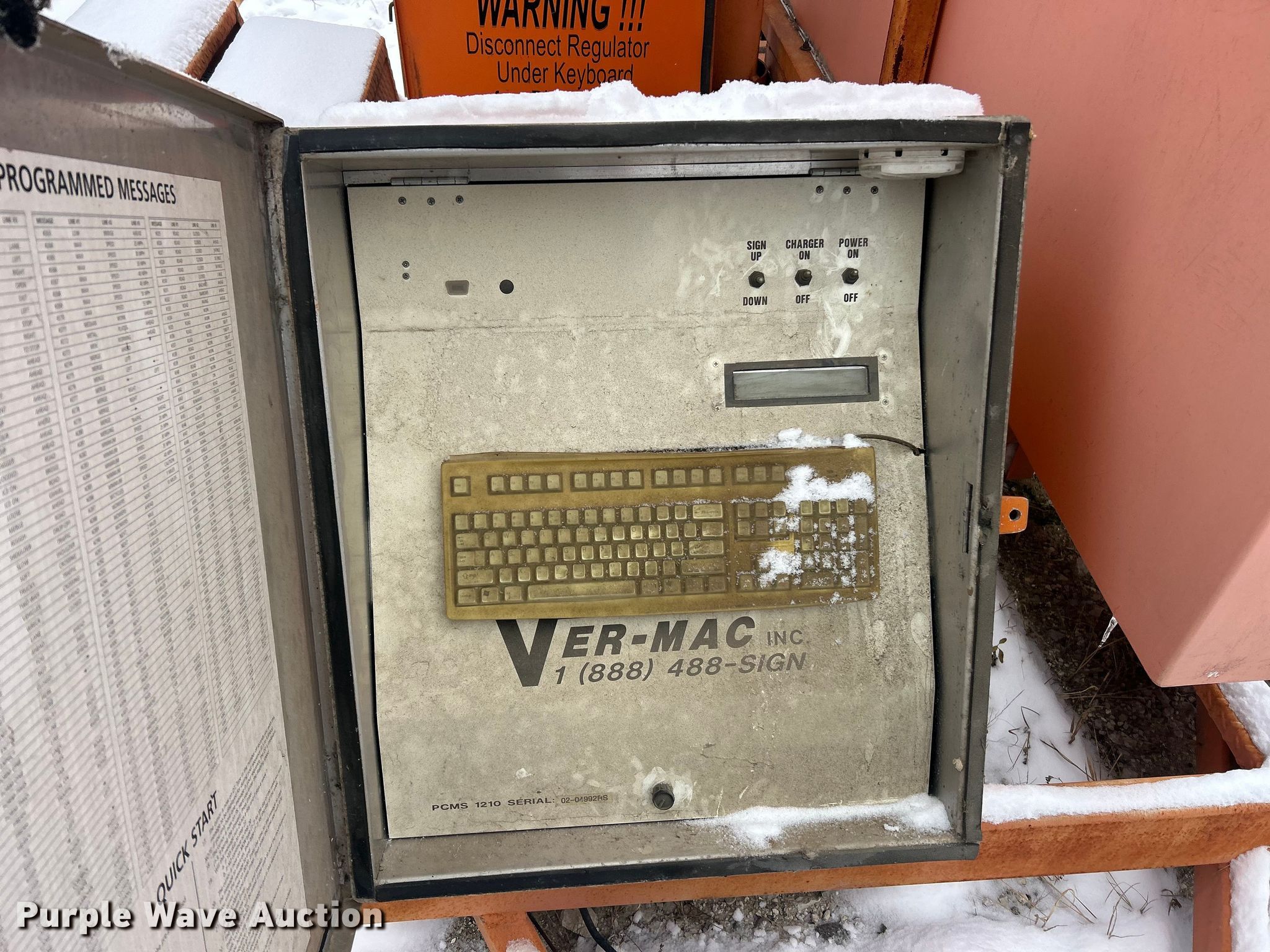 (6) Ver-Mac message board trailer in O'Fallon, MO | Item ET6744 for ...