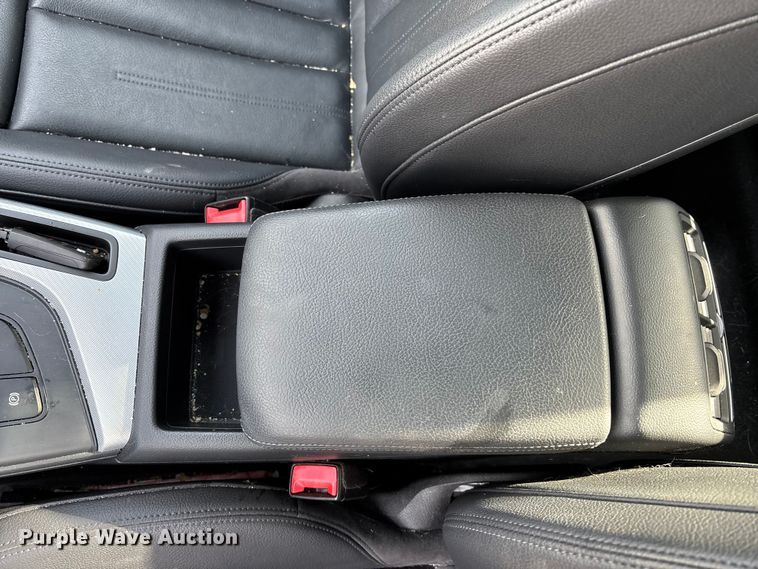 2017 Audi A4 in Lawrence, KS | Item EV5420 for sale | Purple Wave