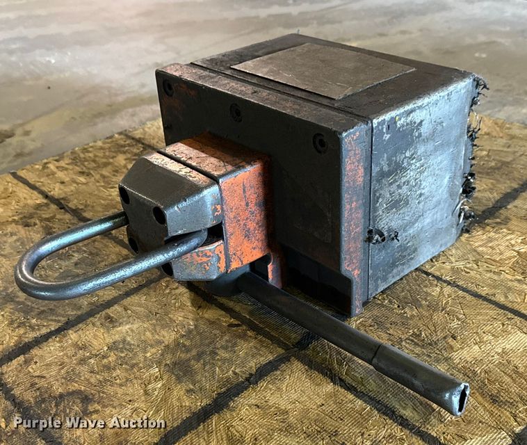 OS Walker CM-800 Totor lift magnet in Hutchinson, KS | Item ET4492 for ...