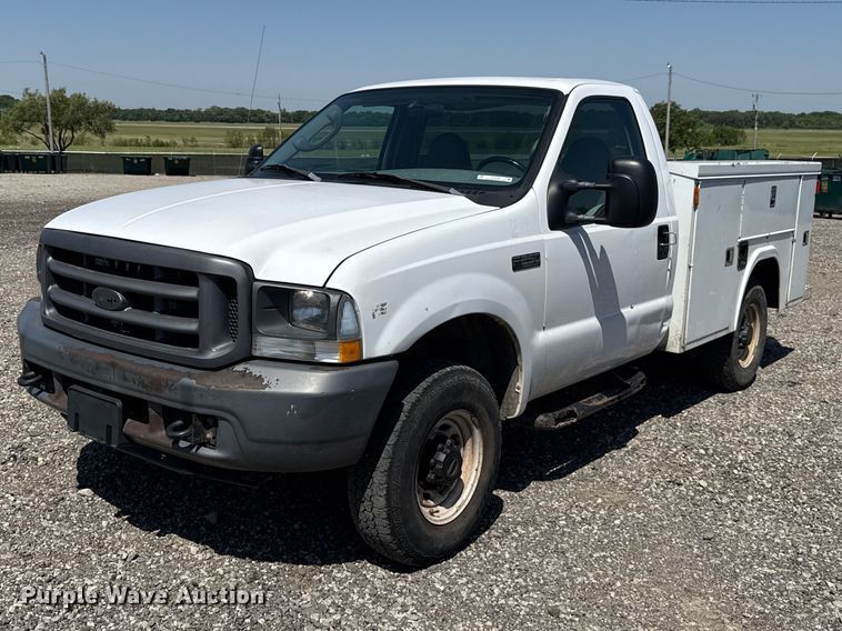2004 Ford F250 Super Duty XL utility bed pickup truck in Ponca City, OK ...